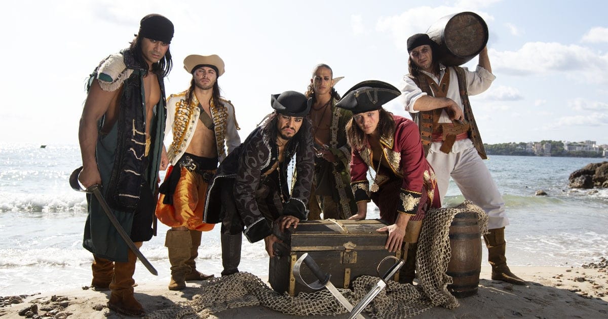 Pirates Adventures Shows i Magaluf med rabat | REJS TIL MALLORCA